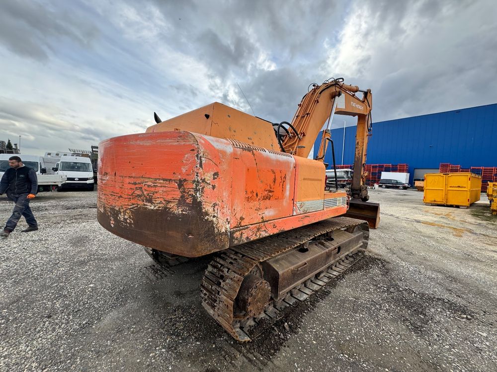 Bagger Hitachi FH 200 EM | Kaufen auf Ricardo