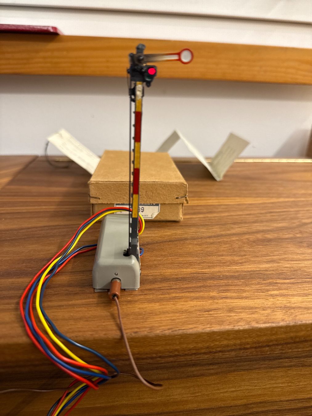 Märklin HO Formsignal 7039 mit OVP 50er Jahre (Gebraucht) in Linthal ...