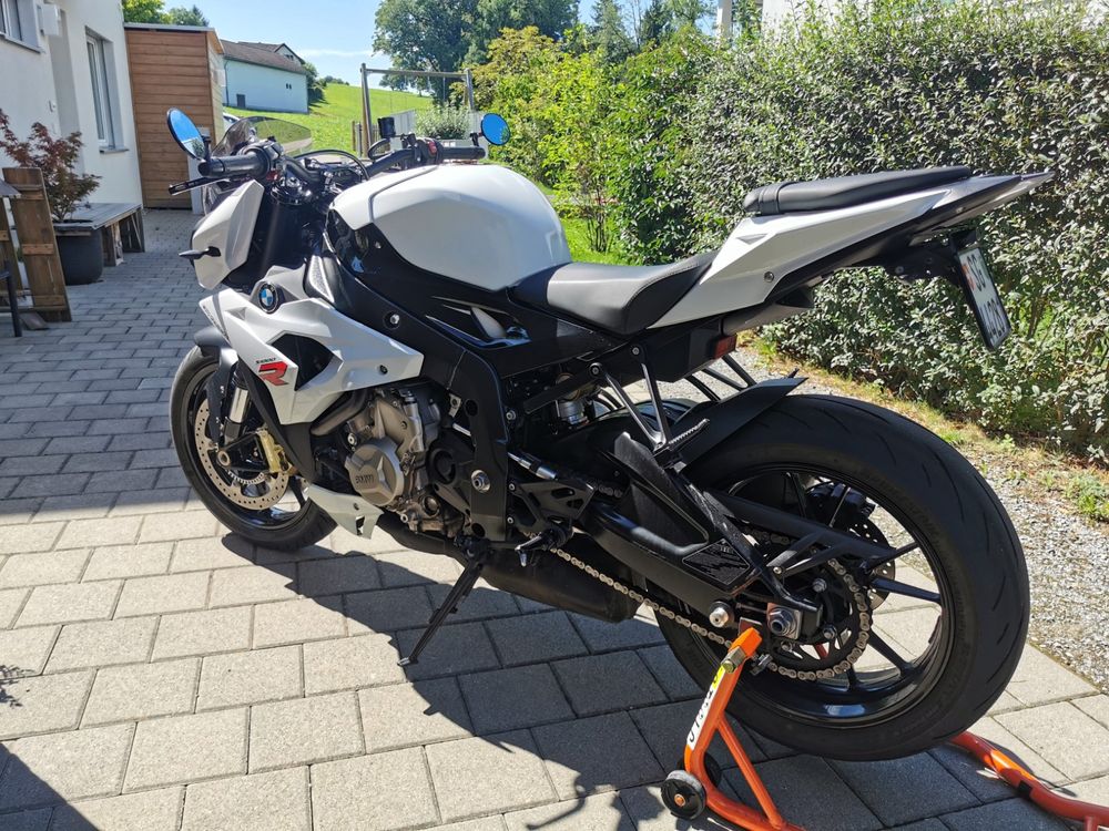 BMW S1000R (Gebraucht) in Berg SG für CHF 7500 – nur Abholung auf Ricardo kaufen