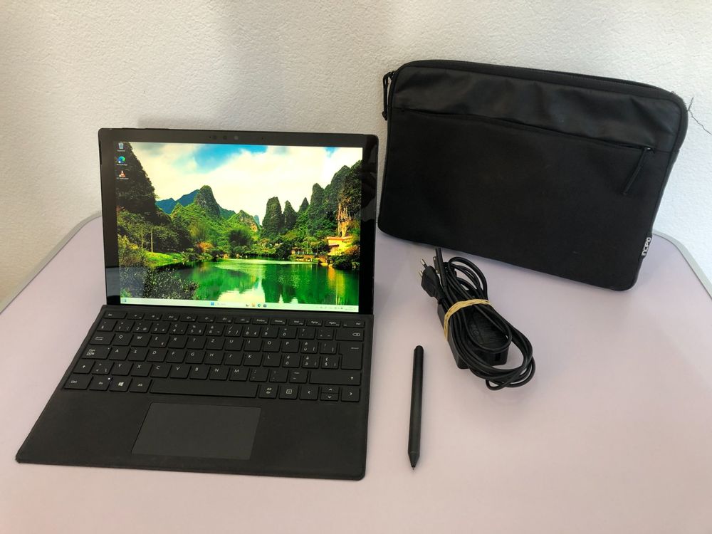 Surface Pro 7 + Pen + Hülle + Tastatur, i7-1065G7, 16GB RAM (Gebraucht ...