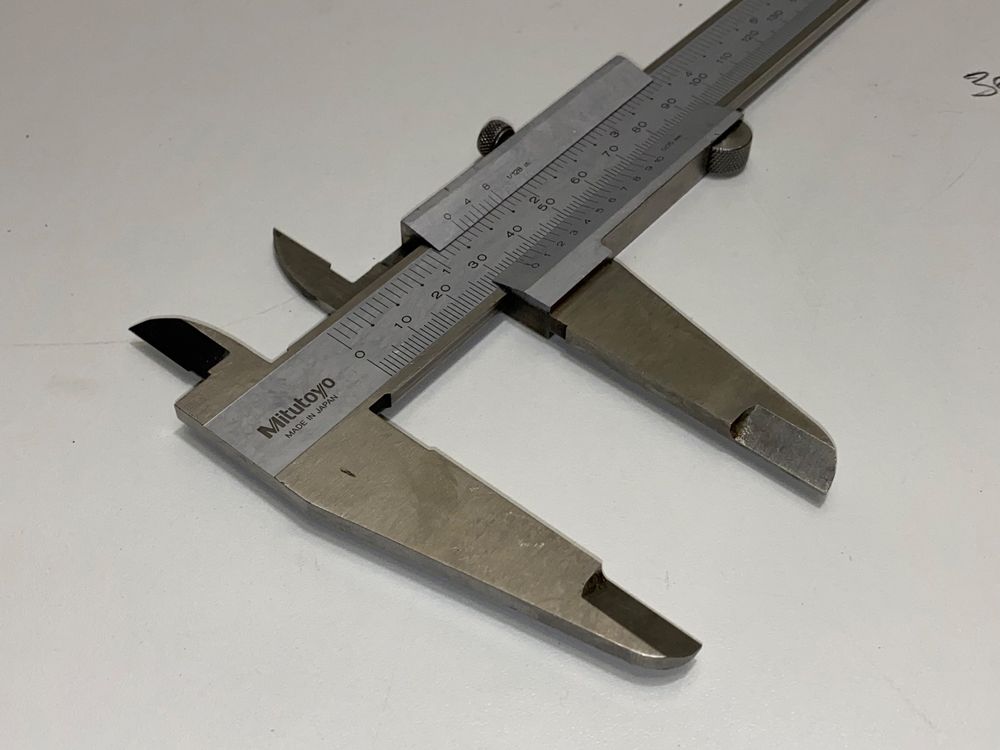 Schieblehre Messchieber 300mm (Defekt) in Boswil für CHF 50 – mit ...