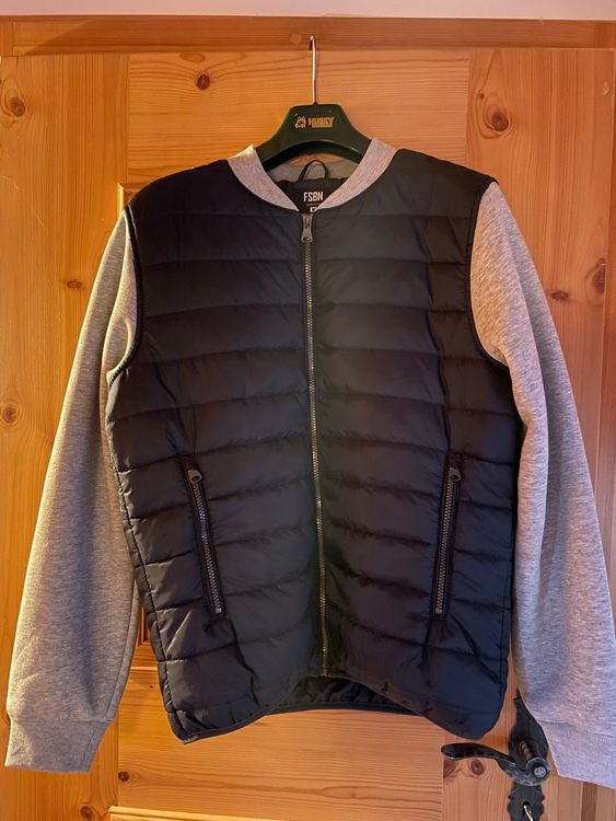 Jacke FSBN (Neu (gemäss Beschreibung)) in Casaccia für CHF 20 – mit ...