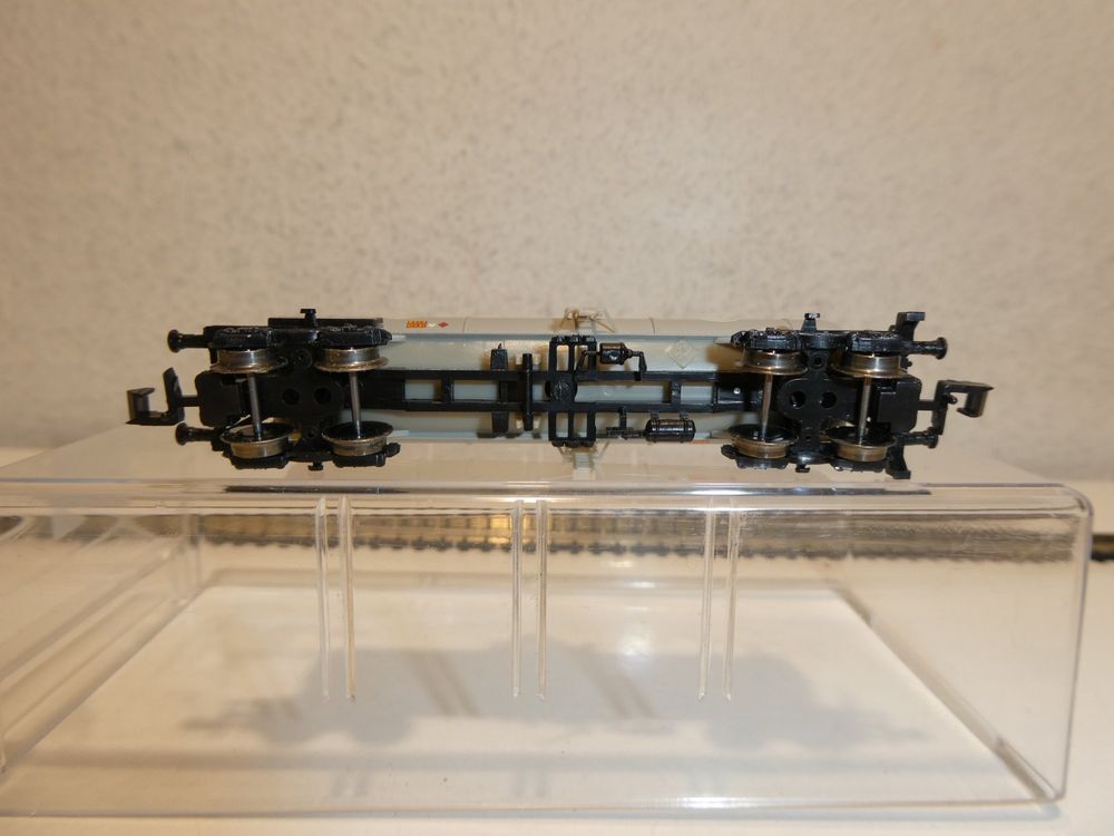 Roco Güterwagen Kesselwagen Eva Spur N (Q11) (Gebraucht) in Luzern für ...