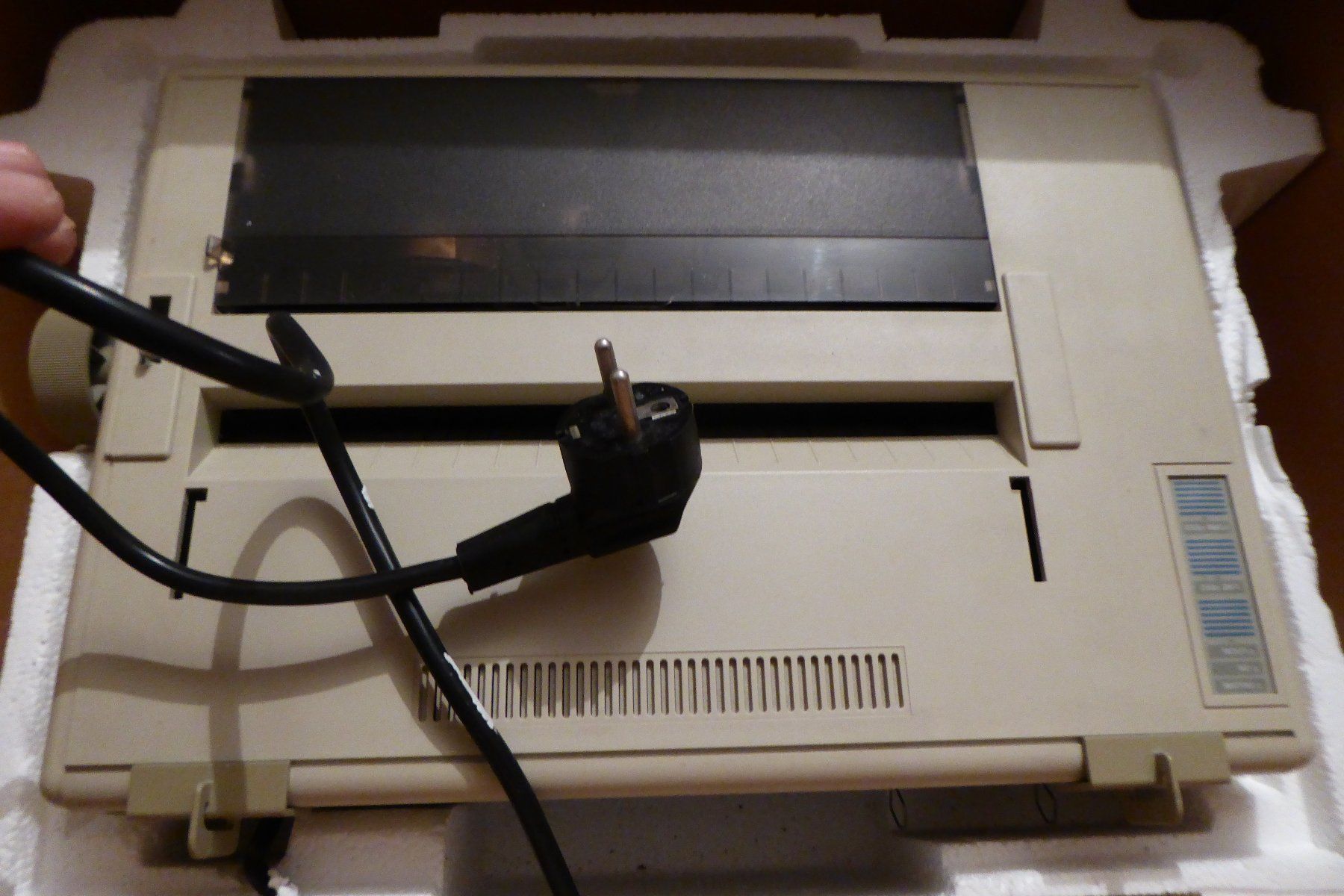Commodore Amiga Drucker Color Matrix Printer MPS 1550 C (Defekt) in ...