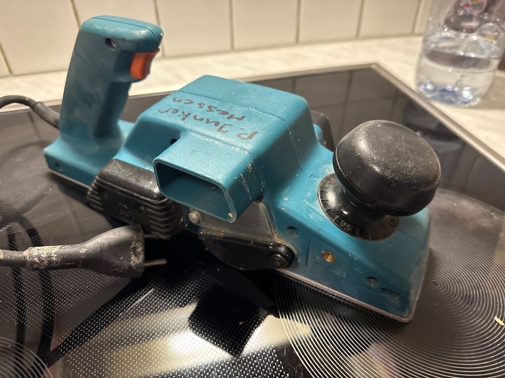 Hand Hobelmaschine Black und Decker 14500u/min (Gebraucht) in Messen ...
