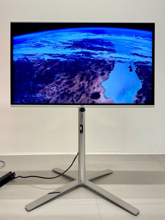 Loewe Individual 40 TV Full HD mit elektrischem Drehfuss (Gebraucht) in ...