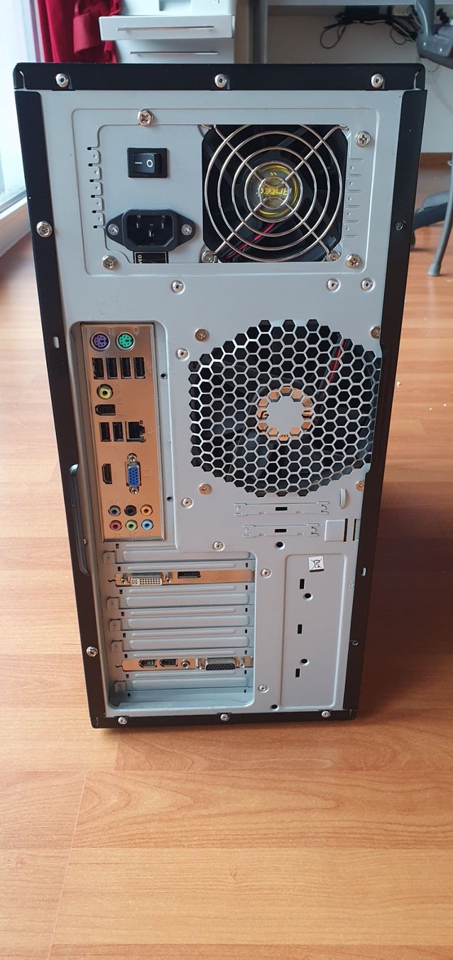 PC de bureau Antec installé en Windows 10 (D'occasion) à Lamboing pour ...