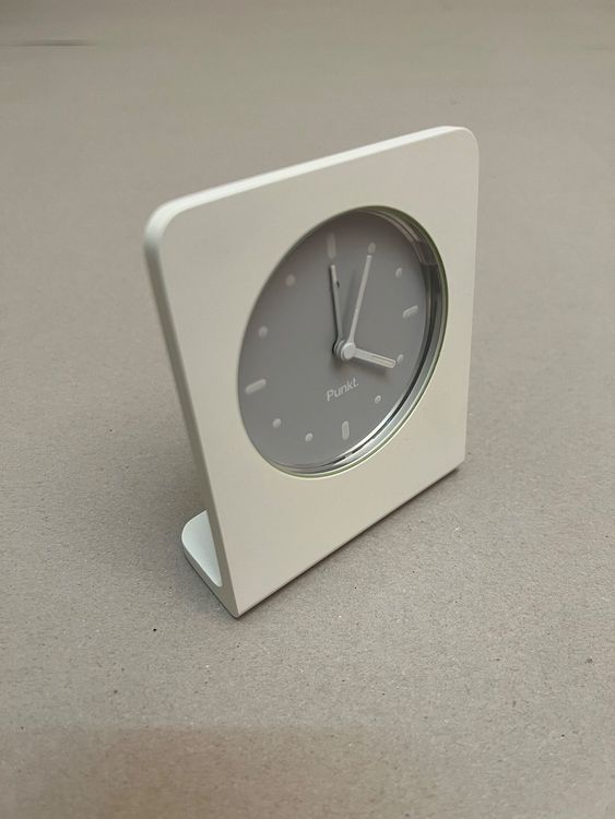 Jasper Morrison Punkt. AC01 Alarm Clock (weiss) (Gebraucht) in Basel ...