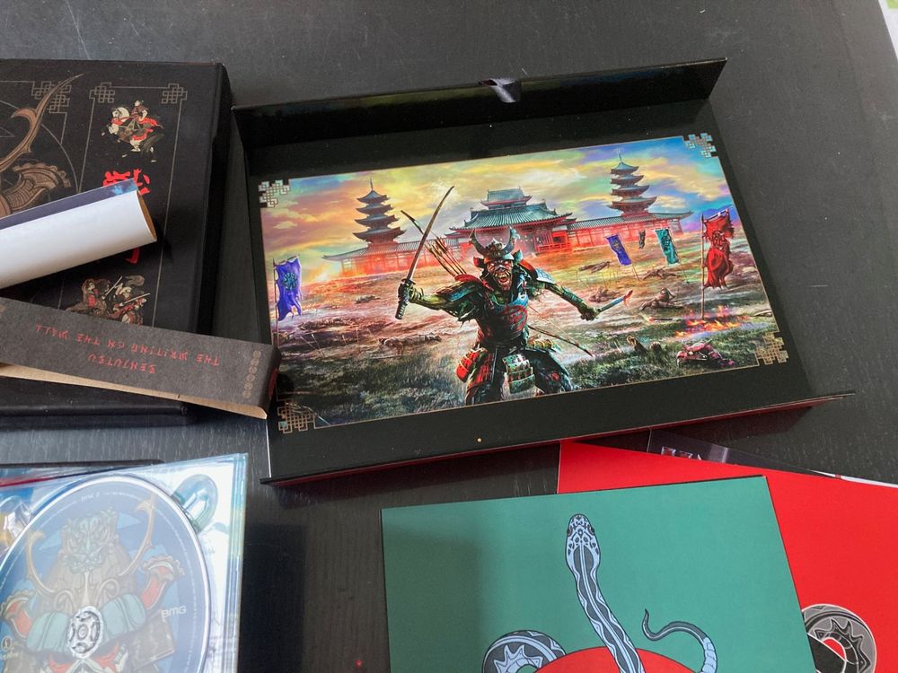 IRON MAIDEN - Senjutsu 2021 Deluxe Box-set 2-CD Blue-ray Box (Gebraucht ...