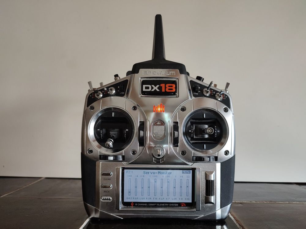 SPEKTRUM DX18 (US-Variante) | Kaufen auf Ricardo