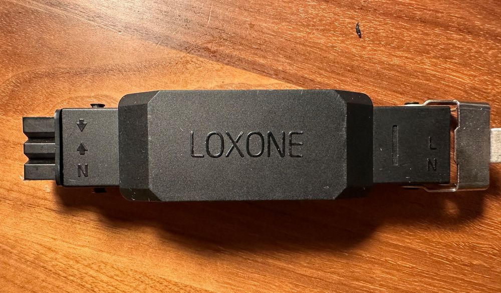 Loxone Shading Actuator Air | Kaufen auf Ricardo