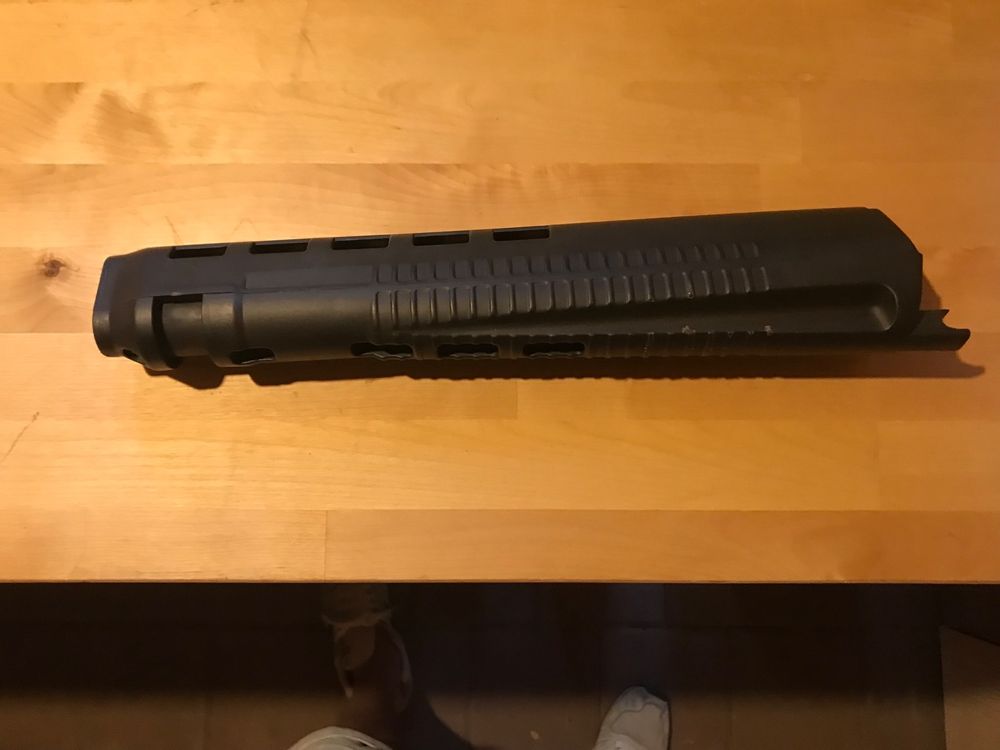 Handschutz SIG Sg 550, Stgw 90, Pe 90 (Gebraucht) in Dorf für CHF 85 ...