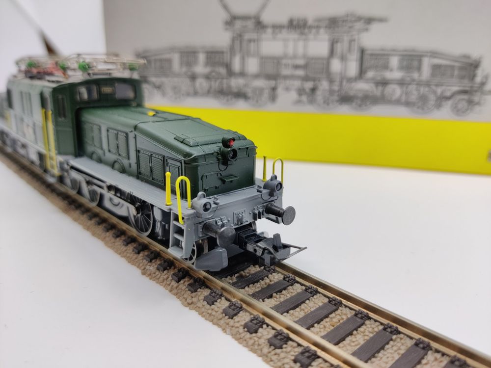 Trix 22584 Be 6/8 13305, SBB-Krokodil, Analog mit Schnittst. | Kaufen ...