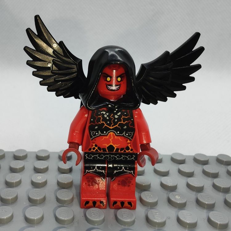 LEGO, Minifigur "Nexo Knights, Ultimate Lavaria" | Kaufen auf Ricardo