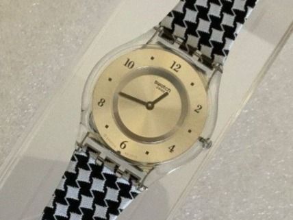 SKIN Swatch ELEGANTLY FRAMED BLACK Speziell ★★ ungetragen (Neu und originalverpackt) in Wettswil ...