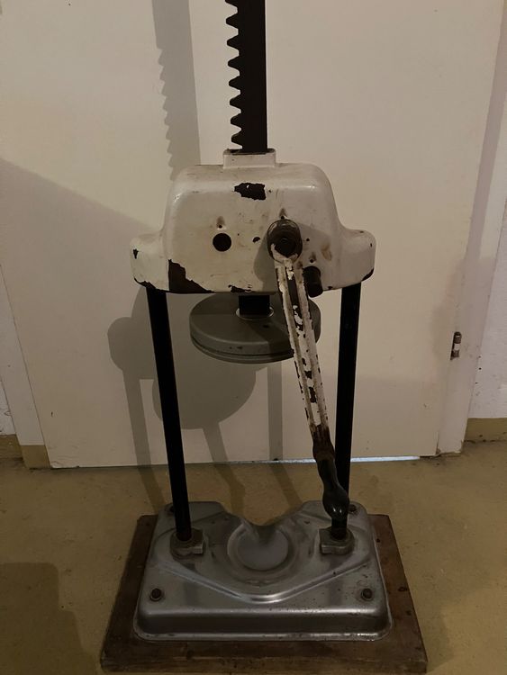 Wurstfüller inkl. Zubehör / guter Zustand (Gebraucht) in Seon für CHF ...