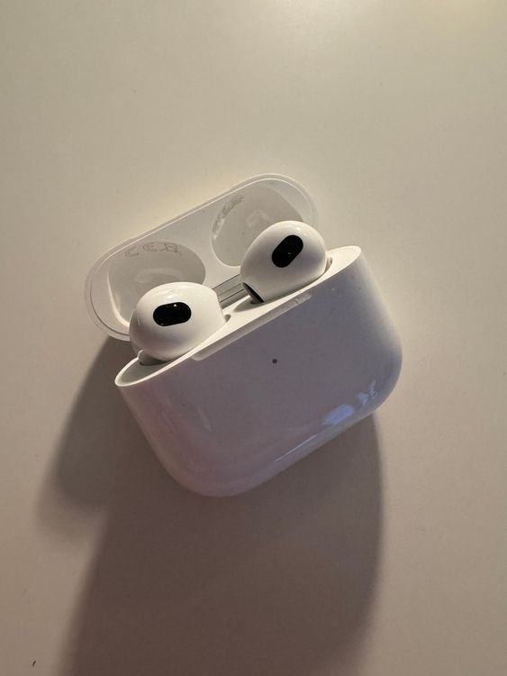 Apple AirPods 3rd Generation Lightning 2022 | Kaufen auf Ricardo