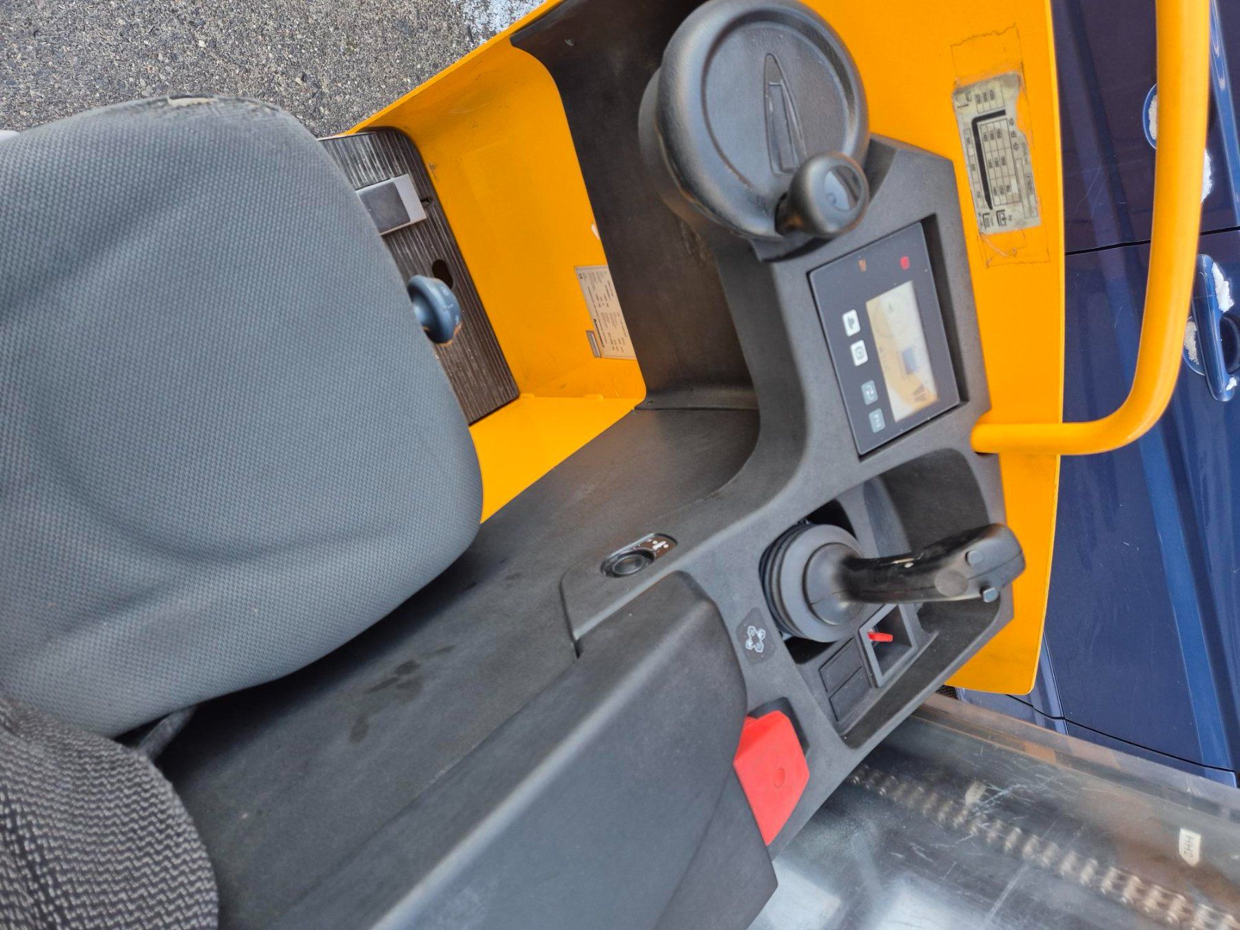 Stapler Quersitzer Jungheinrich ESC 214Z (Gebraucht) in Aarau für CHF ...