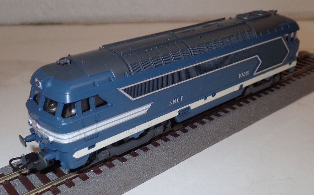 Lima H0 - SNCF Diesel Lok BoBo 67001 - Analog (Gebraucht) in Lausanne ...