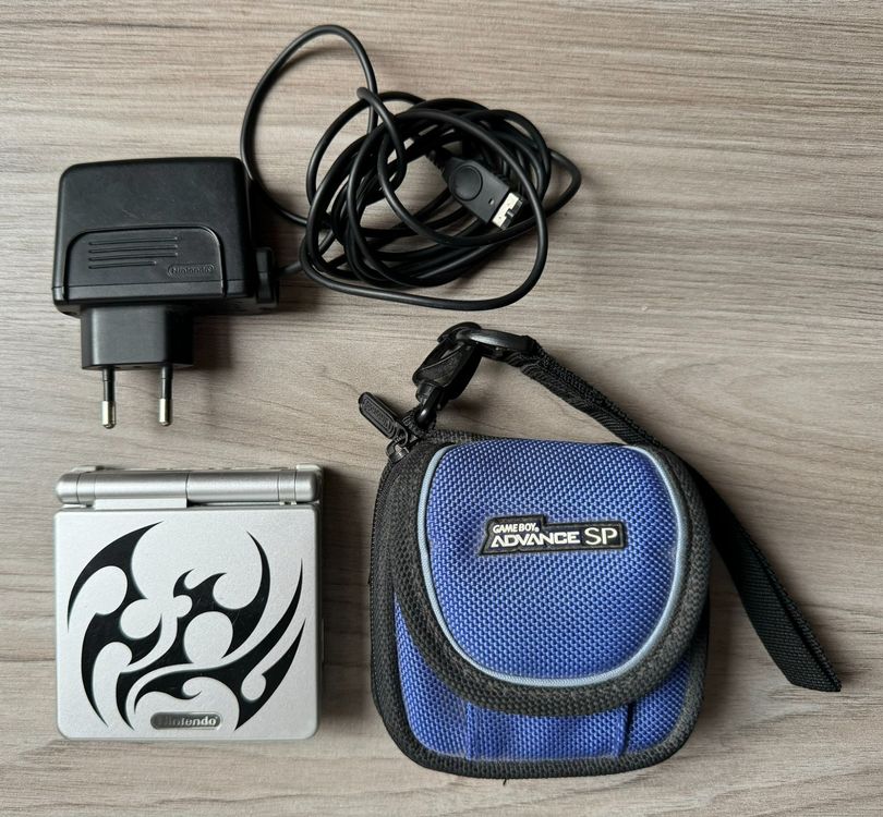 Nintendo Game Boy Advance SP Tribal Limited Edition - Silver | Kaufen ...