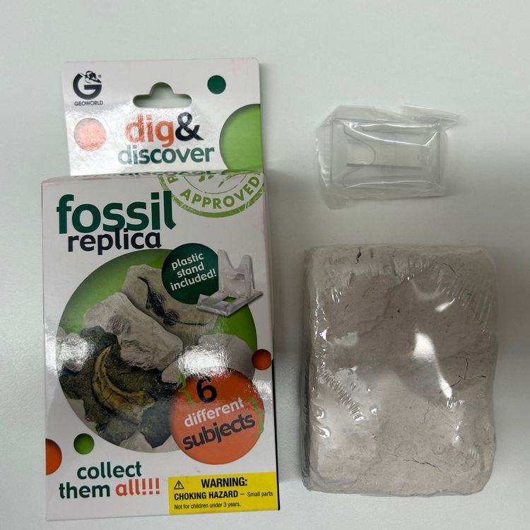 Fossil Replica "Modell Marine Reptile" (Geoworld, ab 6 J.) (Neu und ...