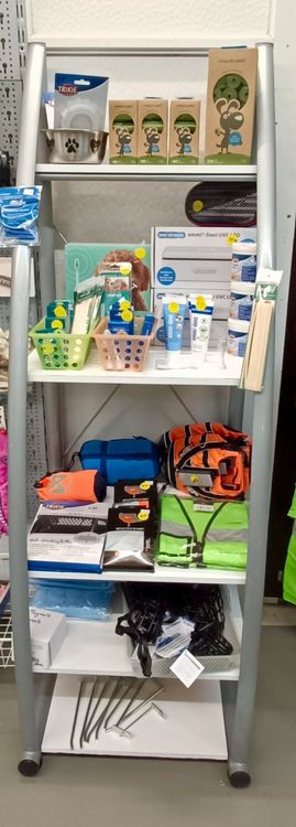 Regal für an die Wand oder Freistehend in 9400 Rorschach (Gebraucht) in ...