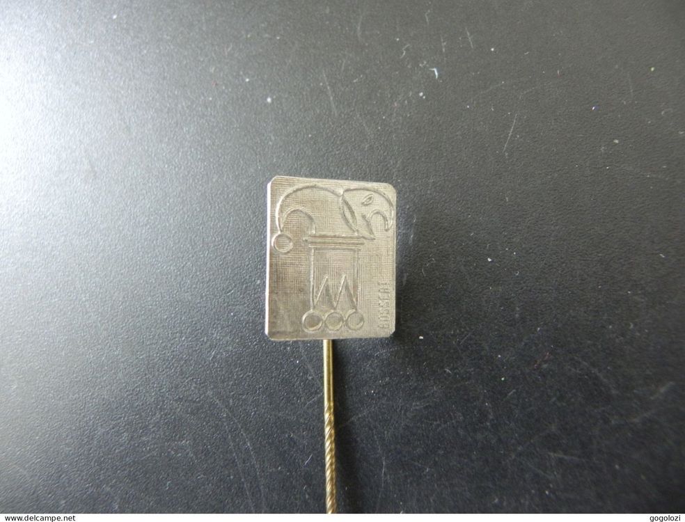 Altes Abzeichen Bossert Fasnacht Basel (Gebraucht) in Biel/Bienne für ...