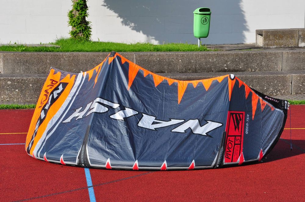 Kite Naish Pivot 5qm (2020), top Zustand (Gebraucht) in Diepoldsau für ...