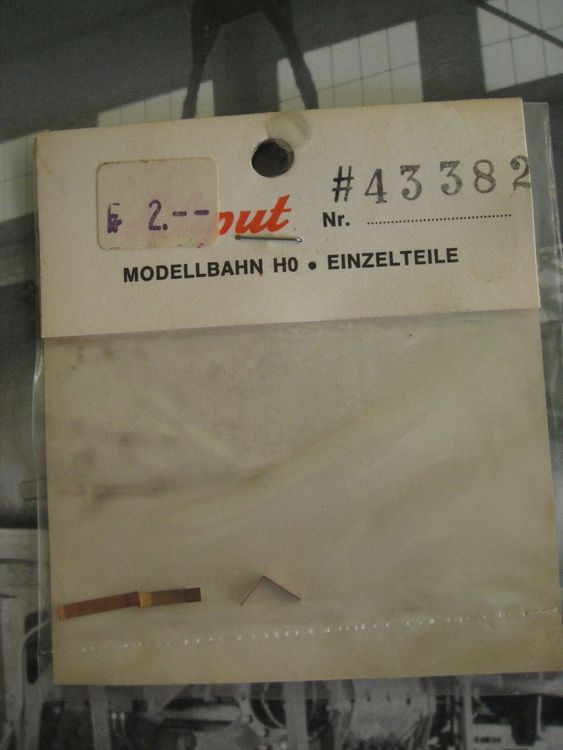 LILIPUT 43382 Schleif- und Lampenkontakt E 3/3 Tigerli (Neu und ...
