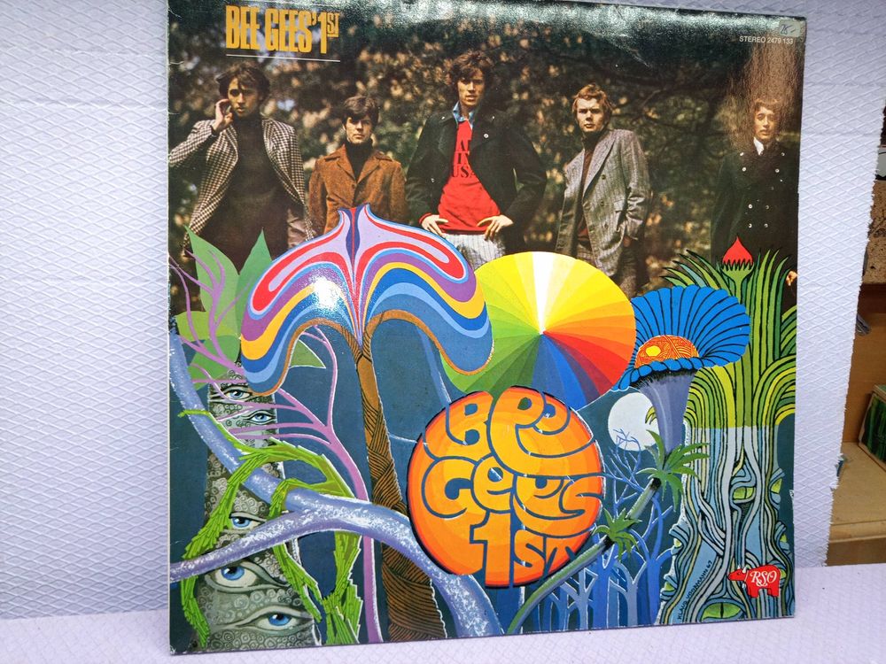 BEE GEES' 1st LP 1967 (Defekt) in basel für CHF 5 – mit Lieferung auf ...