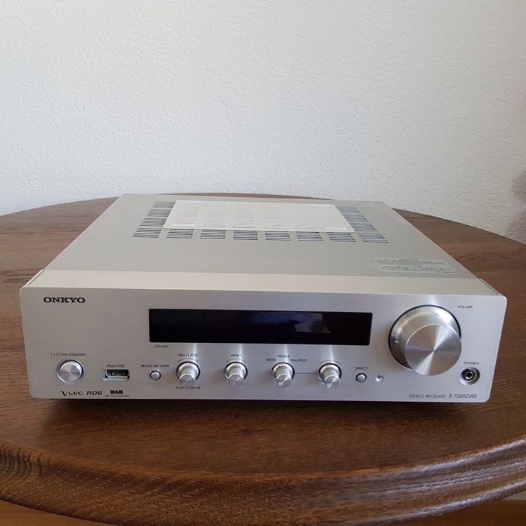 ONKYO Midi HiFi System, R-1045, C-1045 (Gebraucht) in Bischofszell für CHF 310 – mit Lieferung ...