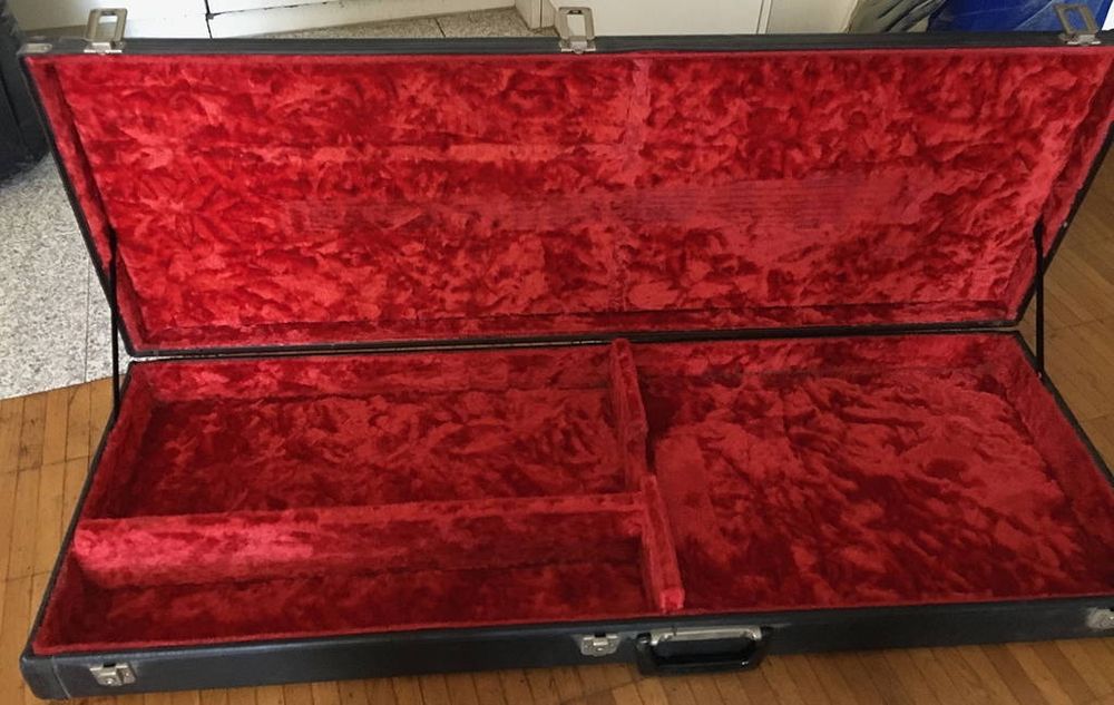 Original Gibson Rectangular Guitar Case 70er (Gebraucht) in Zürich für ...