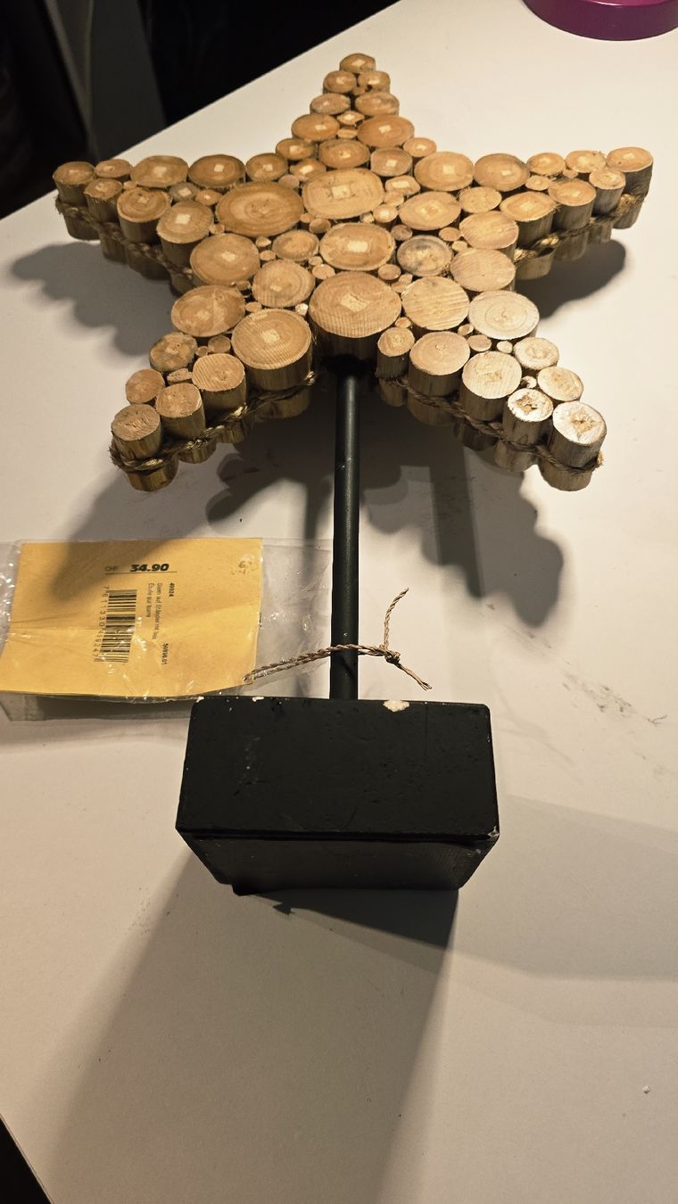 Holzstern Deko auf Ständer (Neu und originalverpackt) in Dussnang für ...
