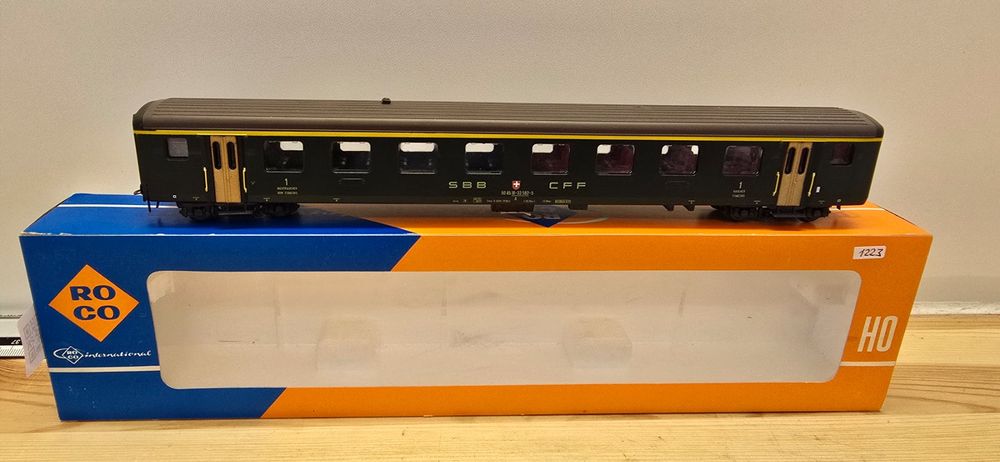 Roco 4239 Personenwagen 1.Kl SBB H0 (Gebraucht) in Brislach für CHF 20 ...