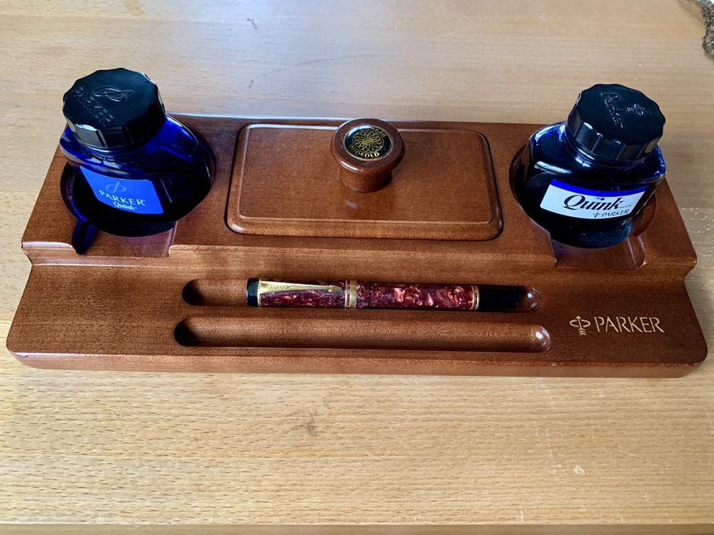 Parker Desk-Set und Füllfeder Duofold Marble Red or Maroon (Gebraucht ...