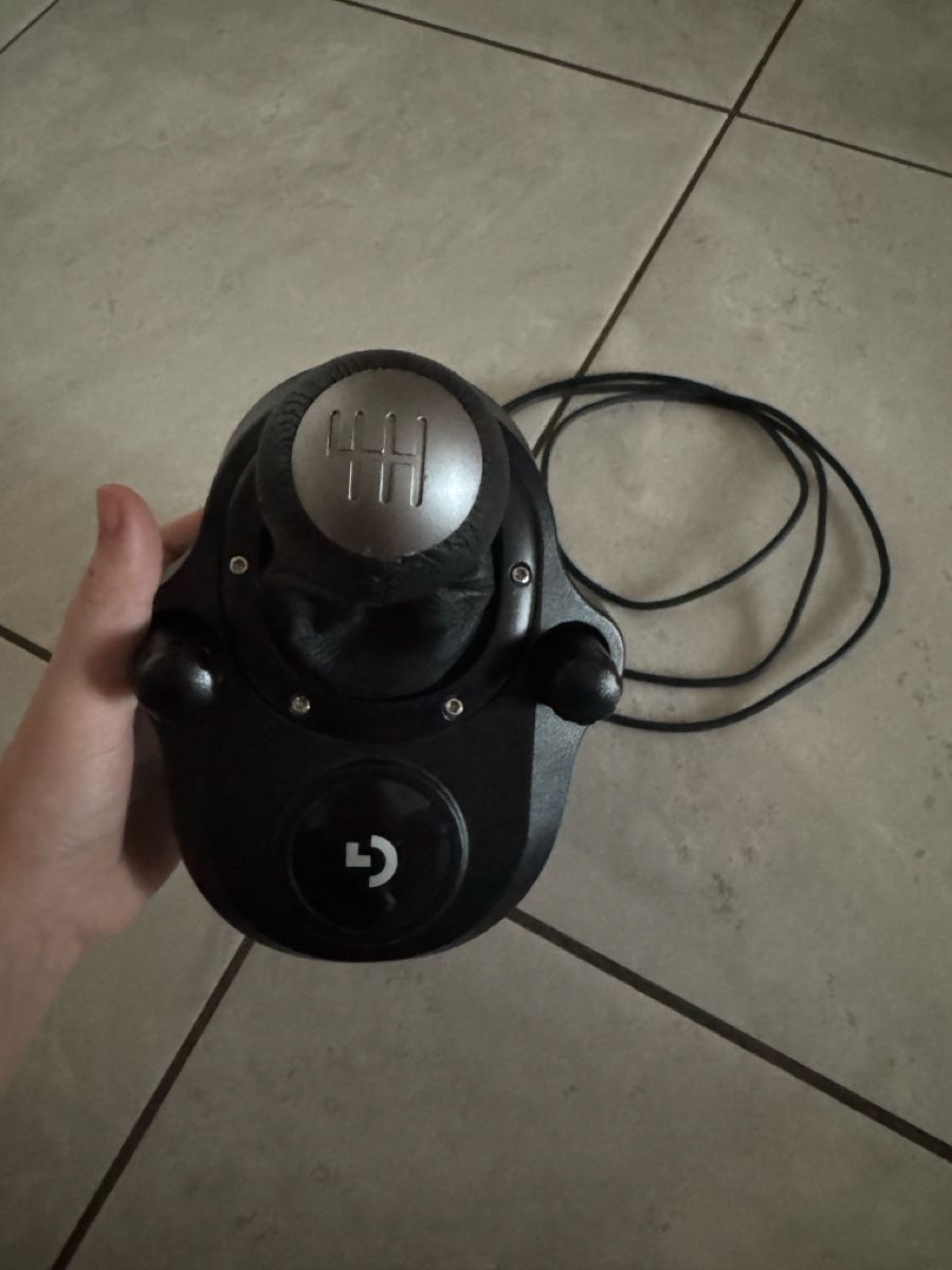 Logitech G Driving Force Shifter (Neu (gemäss Beschreibung)) in Ins für ...