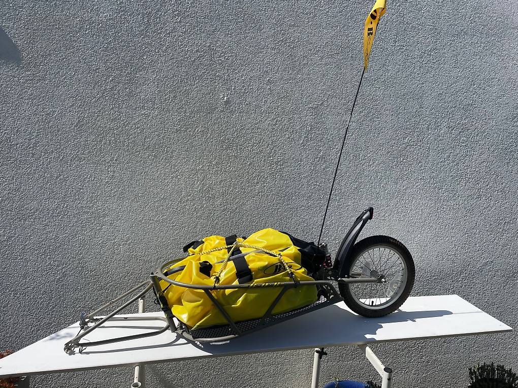 Velo-Gepäckanhänger BOB Ibex (Gebraucht) in Binz für CHF 200 – nur ...