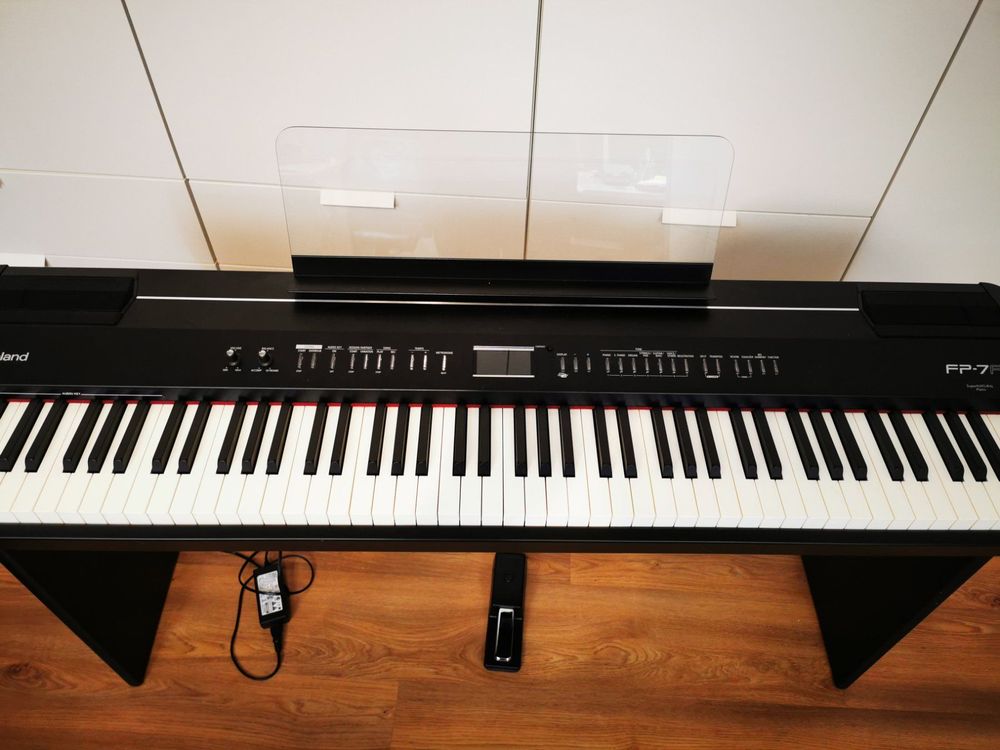 Roland FP-7F – Digital Piano | Kaufen auf Ricardo