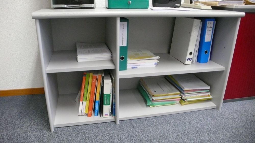 Regal für Ordner etc. Grether Design (Gebraucht) in St. Gallen für CHF ...