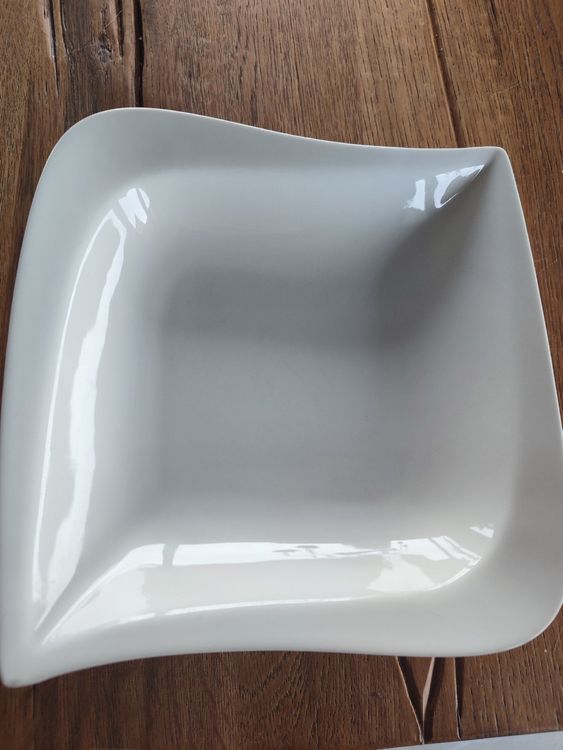 4 eckige Teller weiss (Gebraucht) in Bremgarten b. Bern für CHF 10 ...