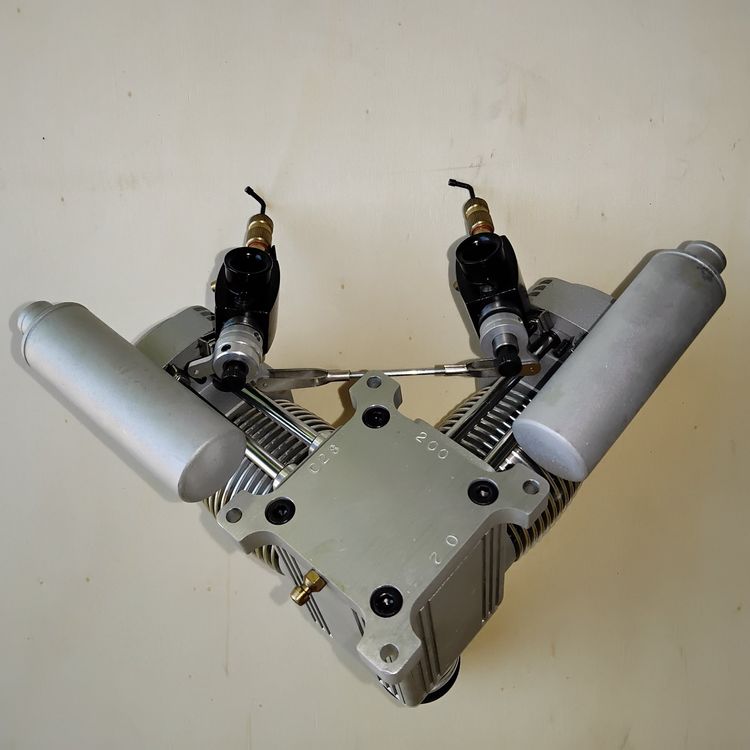 Laser 200V 4Takt Motor ( NEU ) (Neu und originalverpackt) in Bad Ragaz ...