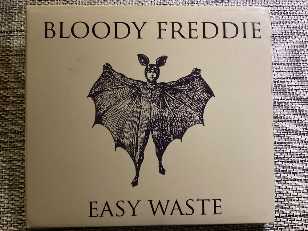 CD Bloody Freddie — Easy Waste | Kaufen auf Ricardo
