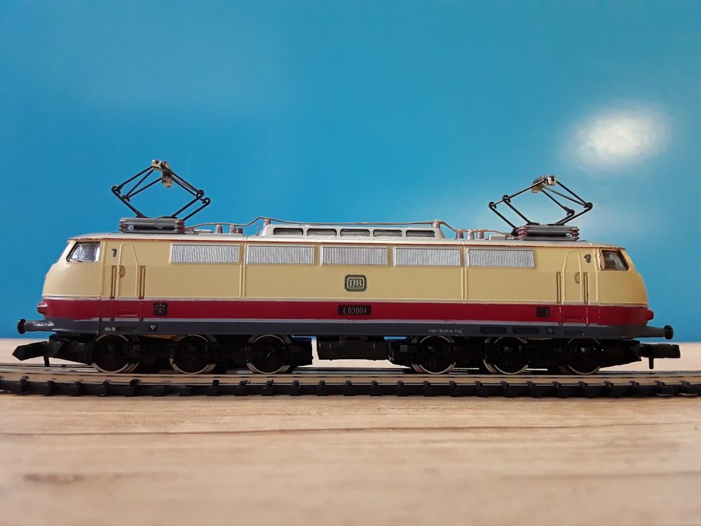 Arnold _ BR03 Lokomotive 4 Personenwagen _ TEE Zug _ Spur N | Kaufen ...