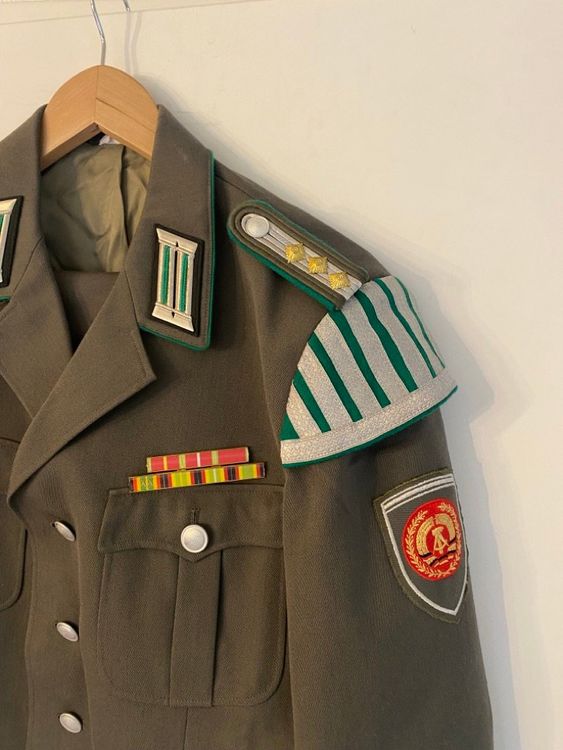 Uniform, NVA DDR, Grenze, Stabsfähnrich Standortmusikkorps (Gebraucht) in Sarmenstorf für CHF 80 ...