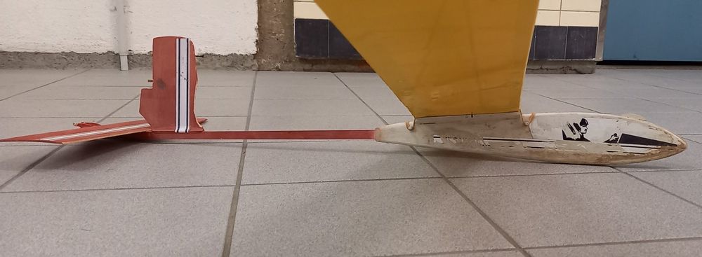 Graupner Pilot Freiflugsegler (Defekt) in Degersheim für CHF 1 – nur ...