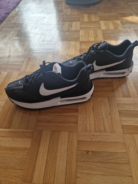 Nike Air Max Original (Neu (gemäss Beschreibung)) in Baar für CHF 12 – mit Lieferung auf Ricardo ...