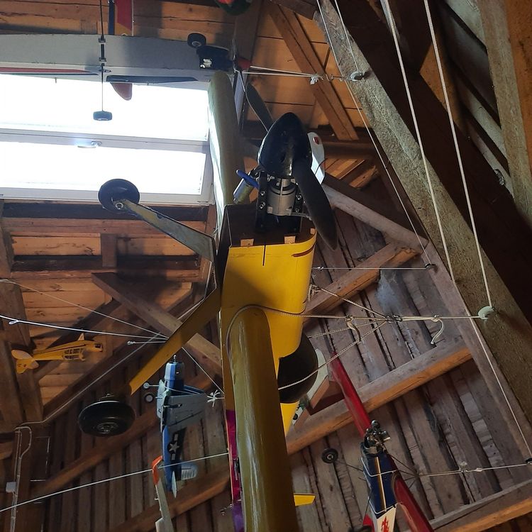 Diablotin Rc Flugzeug (Defekt) in Brunnadern für CHF 51 – nur Abholung ...