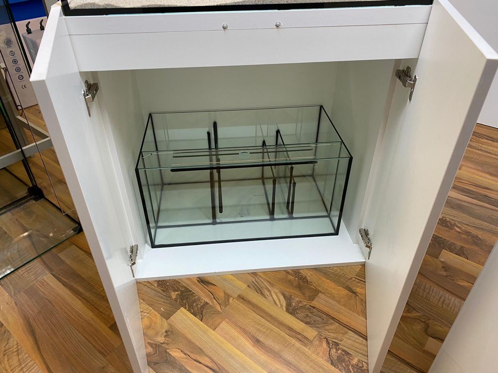 Technikbecken Meerwasser (Neu (gemäss Beschreibung)) in Berikon für CHF 190 – nur Abholung auf ...