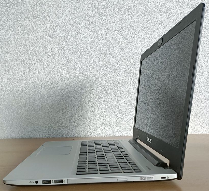 Laptop ASUS + Windows 11 Pro + MS Office 2021 Pro (Gebraucht) in ...