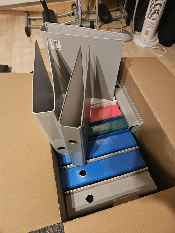 18 Bundesordner (schmal und breit gemischt) (Gebraucht) in Rickenbach ...